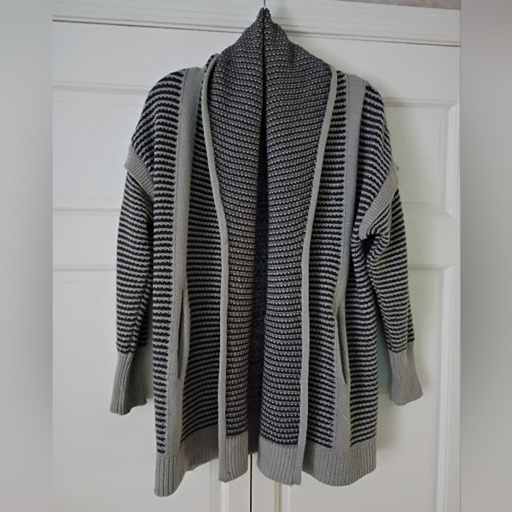 Simply Vera Vera Wang Sam Sparkle Cardigan. - Gem